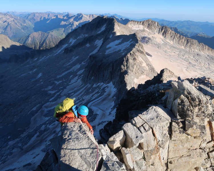 Ascensión al Aneto con guía de alta montaña – Cara Norte
